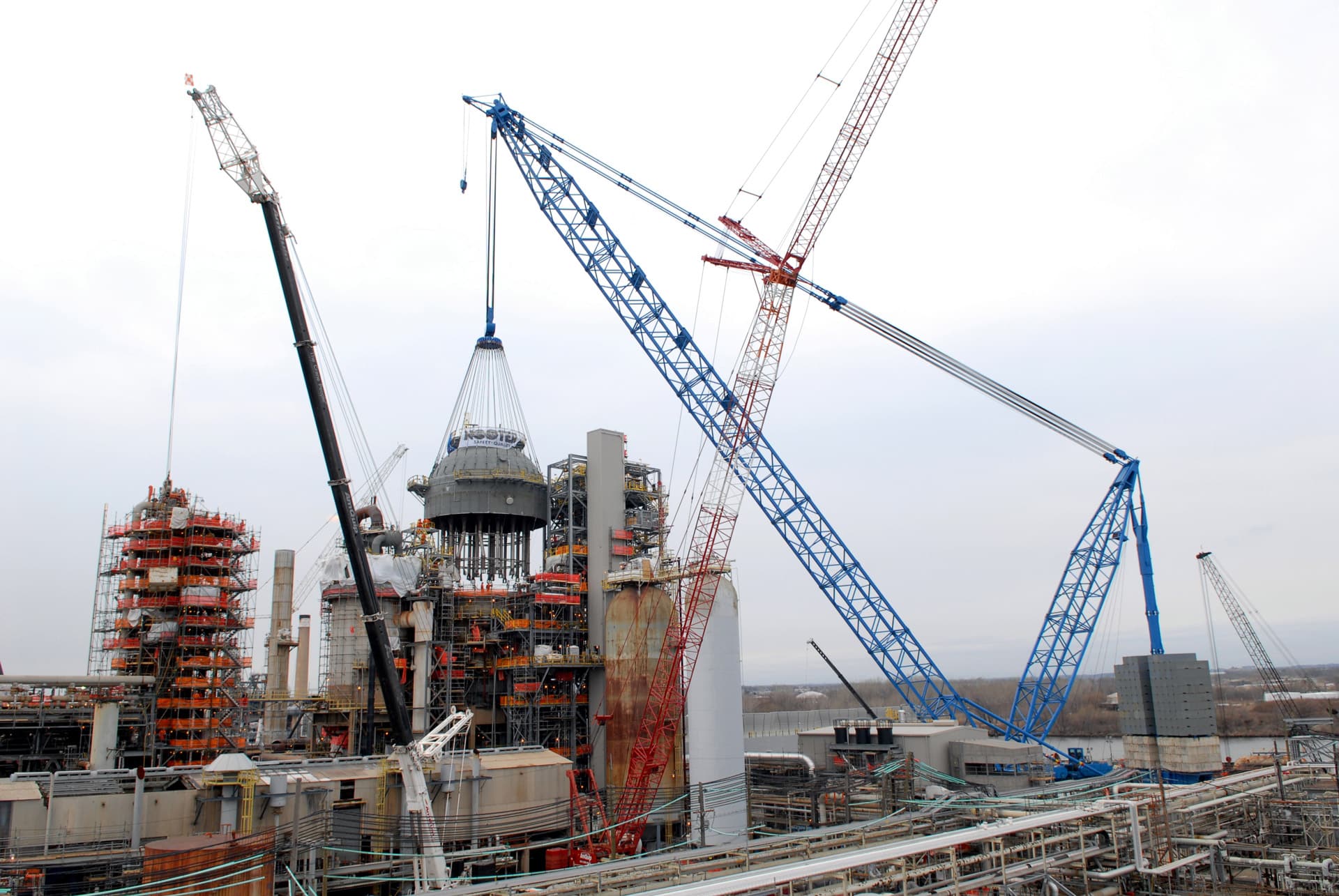 What Heavy Lift Rigging Is and Why It's Important - Nooter Construction