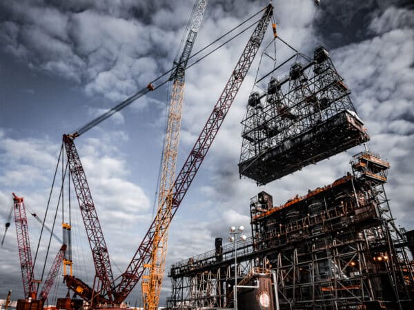 The Ultimate Guidebook to Turnarounds - Nooter Construction